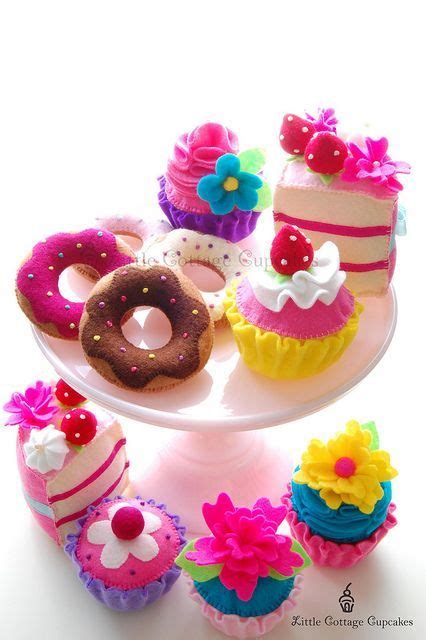 ساخت انواع آویز کیک و بستنی نمدی همراه با الگو