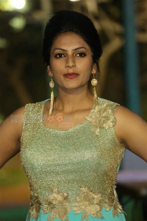 Actress Swetha Varma Photos 13 165161 Kollywood Zone