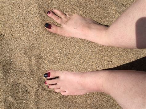 Beach Please R Footfetish
