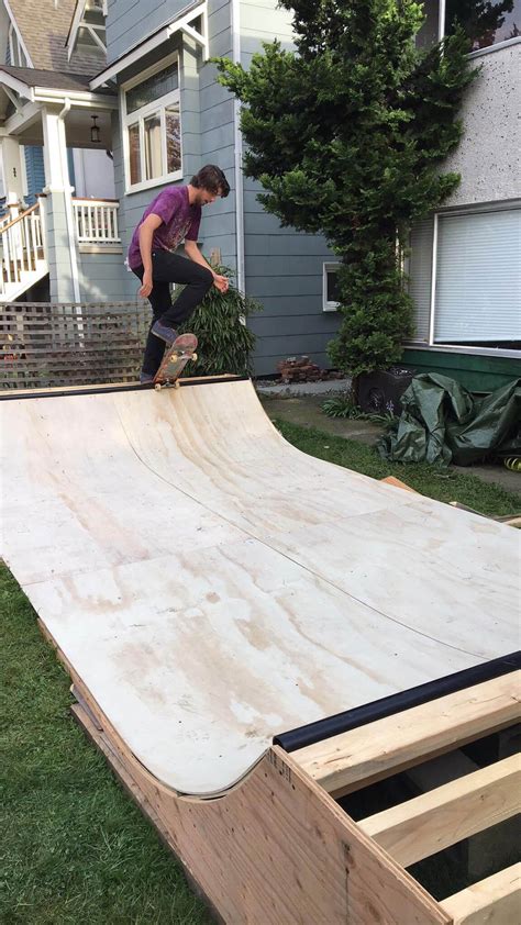 How Not To Build A Miniramp Pacific Boarder Snow Skate Surf