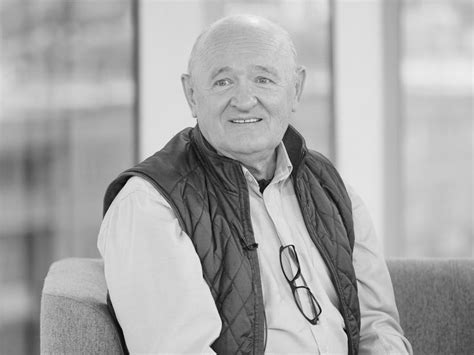 Mateusz Damięcki Wspomina Zmarłego Ojca Zdjęcie Z Przeszłości Film W Interiapl