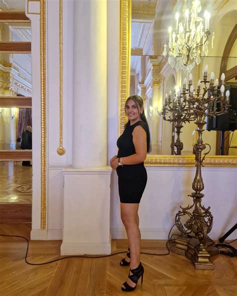 Ilayda Tarhan Mercì Mrs Isabelle Dumont 🖤 Instagram