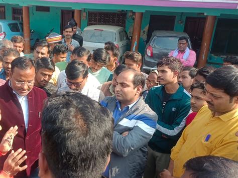 Udyog Vyapar Mandal President Said Shops Will Remain Closed Till Raids Shops Running Closed