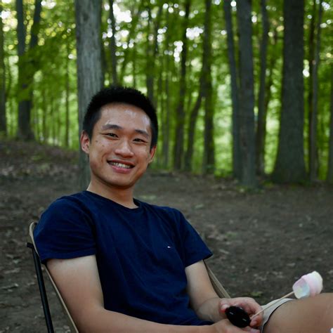 李易遠 Ian Lee Medium