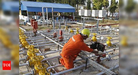 Ongc Ongc Revives 28 Year Old Bassein Field Sees Record Output In