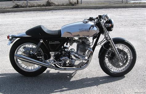 Norton Commando 850 Cafe Racer Motorcycle Cafe Bike Cafe Racer