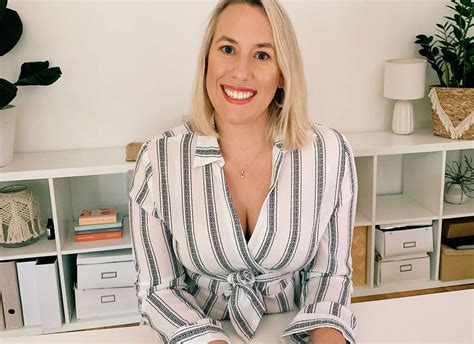 Mel Mitchell The Struggles Of Falling Pregnant As A Busy Women With