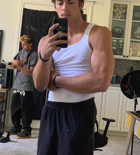 Pin Di Jonathan Mattz Su Gage