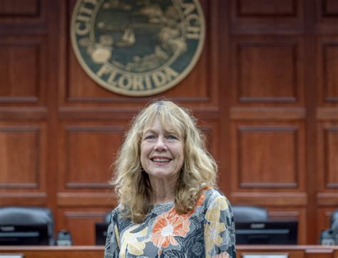 Tammy Bursick Steady Hand On Tiller At City Hall Will Retire Vero News