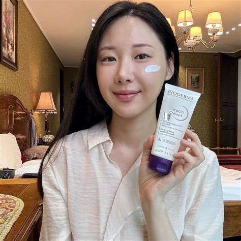 소의튜브 김소의 이제 사진에 나이가 보인다 근데 편안해보여서 맘에드는 사진😌 Instagram