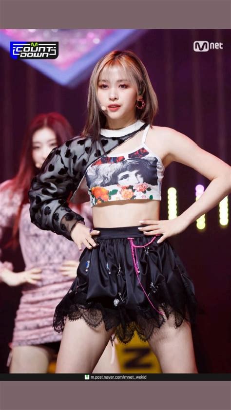 Itzy Comeback Show Stage Outfits Itzy Kpop Fashion