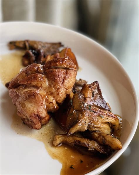 Ris De Veau Le Clou Signature Dish Restaurant Guide
