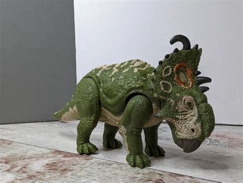 Jurassic World Fallen Kingdom Roarivores Sinoceratops Working 2018 £14