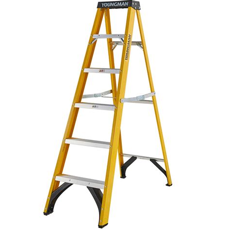 8 Tread Step Ladder Hire Tool Hire Fth Hire Group