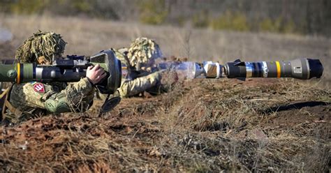 Генштаб ЗСУ на фронті від початку доби відбулось понад 100 боєзіткнень