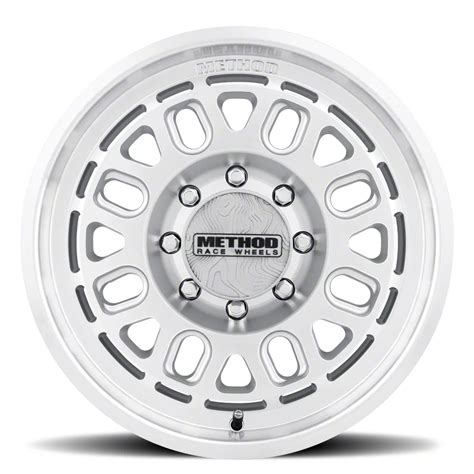 Method Race Wheels Silverado 2500 Mr321 Machined 8 Lug Wheel 18x9 18mm Offset Mr32189088318
