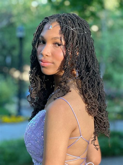 Belle Microlocs With Extentions Locs Hairstyles Short Locs Hairstyles Curly Hair Styles