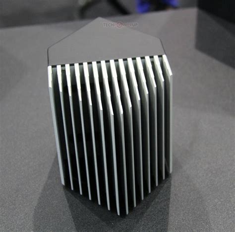 Streacom Also Shows Off Nc3 Hexagonal Fanless Nuc Chassis Techpowerup