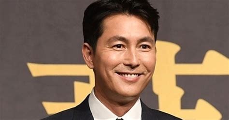 ‘혼외자 인정 정우성 일반인 女와 스킨십 사진 유출…“확인 불가”