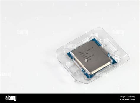 Intel Cpu Central Processor Unit Core I7 13700 In 13th Generation