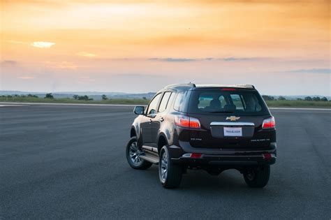 2017 Chevrolet Trailblazer Facelift Officially Launched Auto News