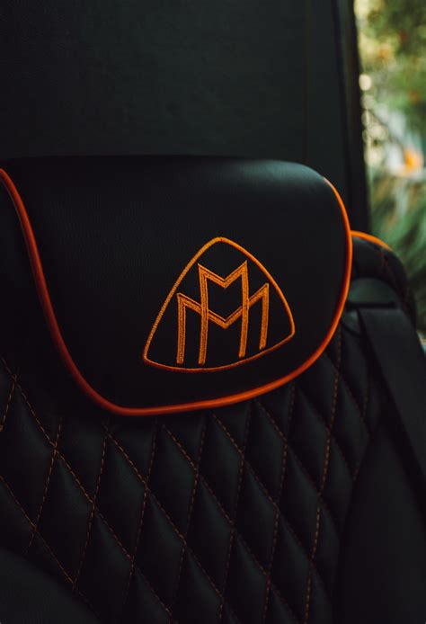 La Maybach Sprinter Service Premium Group Van La