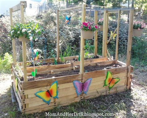 School Vegetable Garden Designs