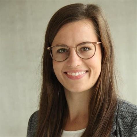 Luisa Kugler Referentin Personalentwicklung And Talentmanagement Firmengruppe Max Bögl Xing