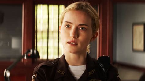 Reachers Showrunner Knew Willa Fitzgerald Was The Perfect Roscoe At