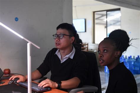 Platform E Commerce Bantu Bangun Jalur Sutra Digital Antara News