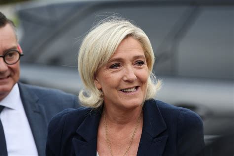 Marine Le Pen Cette Dette Colossale Laissée Par Son Père Quelle Doit