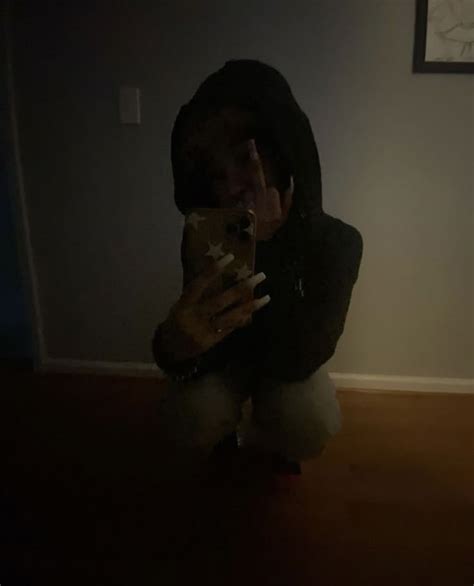 On Spotify Mirror Selfie Poses Cute Selfie Ideas Mirror Selfie