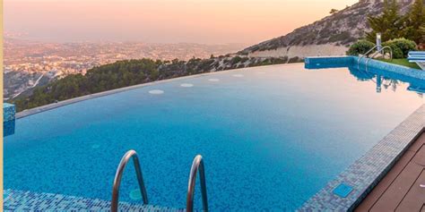 How Does An Infinity Pool Work Blog