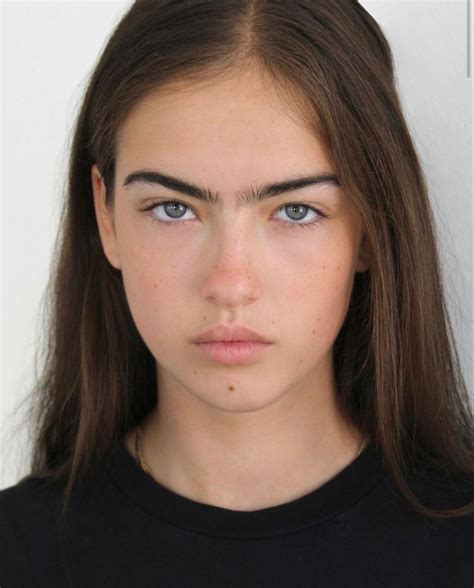 Pin By Tracy Cottongim On Faces Model Headshots Whiter Skin Girly Makeup