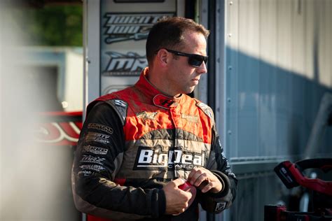 Daniel Hilsabeck Prepared To Finish What He Started In World Of Outlaws