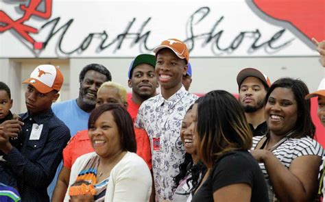 North Shore Basketball Standout Kerwin Roach Jr Commits To Ut