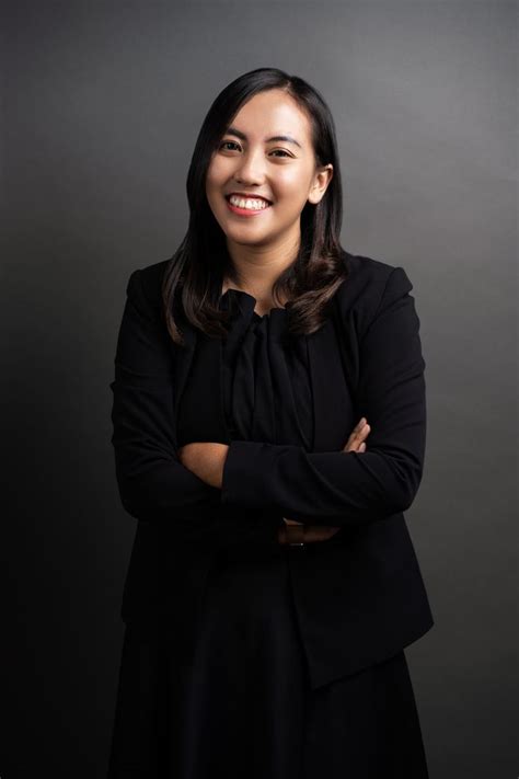 Irawati Puteri Mantan Spg Prj Kini Diterima 2 Jurusan Di Stanford University Dan Turut Membuka