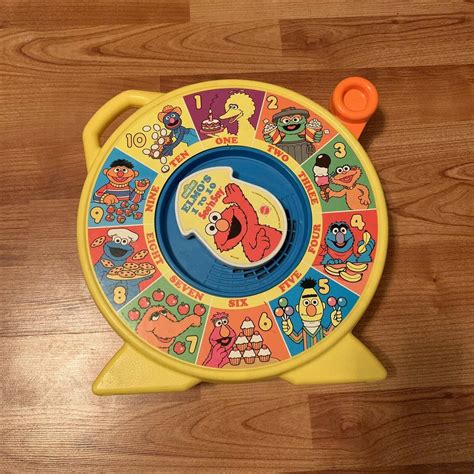 Sesame Street Elmo See N Say Elmo 1 10 Talking Spinner Mattel 1989