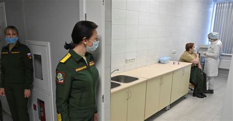 En Moscú Hasta Los Médicos Desconfían De La Sputnik V Comienzan A
