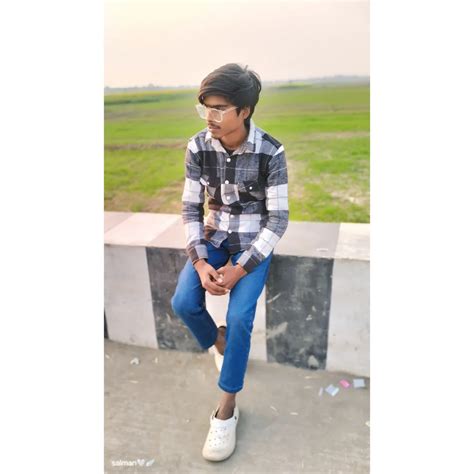 ناصر خان🤍‎ 🫂🪽 Instagram