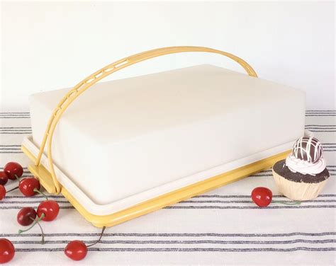 Tupperware Cake Carrier Taker Container With Handle Rectangular 13x9