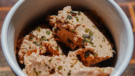 Chocolate And Seaweed Ice Cream