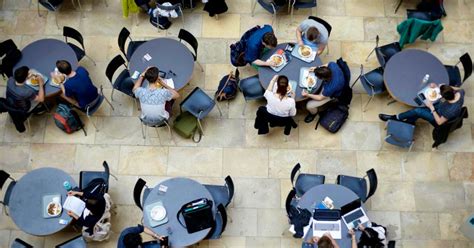 Lesperta Classi Separate Sì Quote Rosa No Gli Uomini Sono