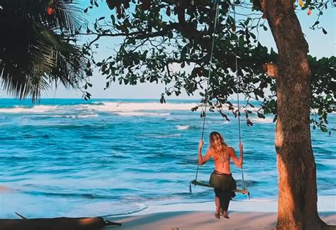 Famosa ángel De Victorias Secret Comparte Fotos En Costa Rica Teletica