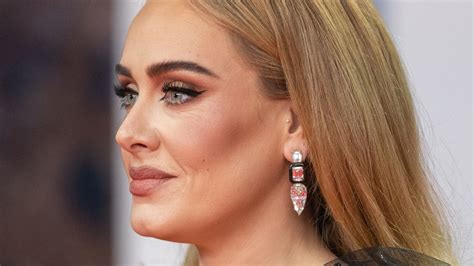 Adele Postet Ein Wunderschönes No Make Up Selfie Mit Einer Starken