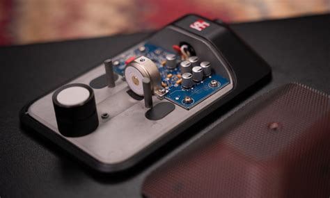 Se Electronics Bl8 Boundary Layer Microphone Throw It On Or At Anything