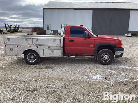 2006 Chevrolet K3500 Silverado 4x4 Flatbed Service Truck Transportation Bigiron