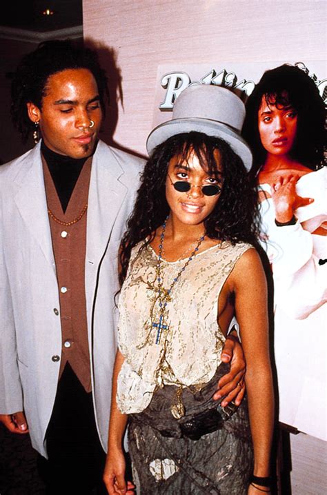 Beautiful Photos Of Lisa Bonet And Her Husband Lenny Kravitz During