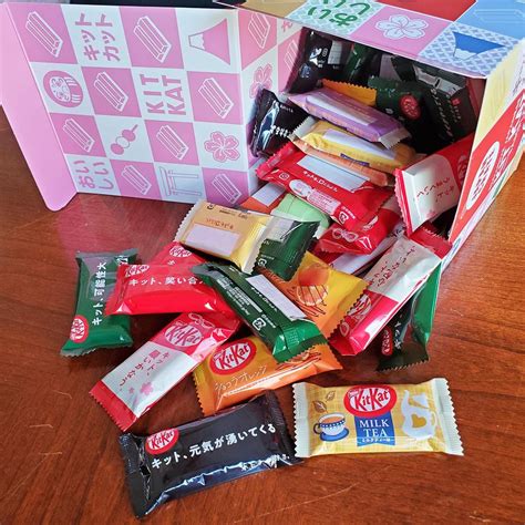This Sampler Box Lets You Try Japanese Kit Kat Flavors [2025]
