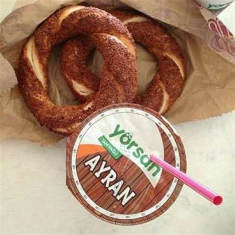 Simit Ayran Mı Simit çay Mı Kizlarsoruyor